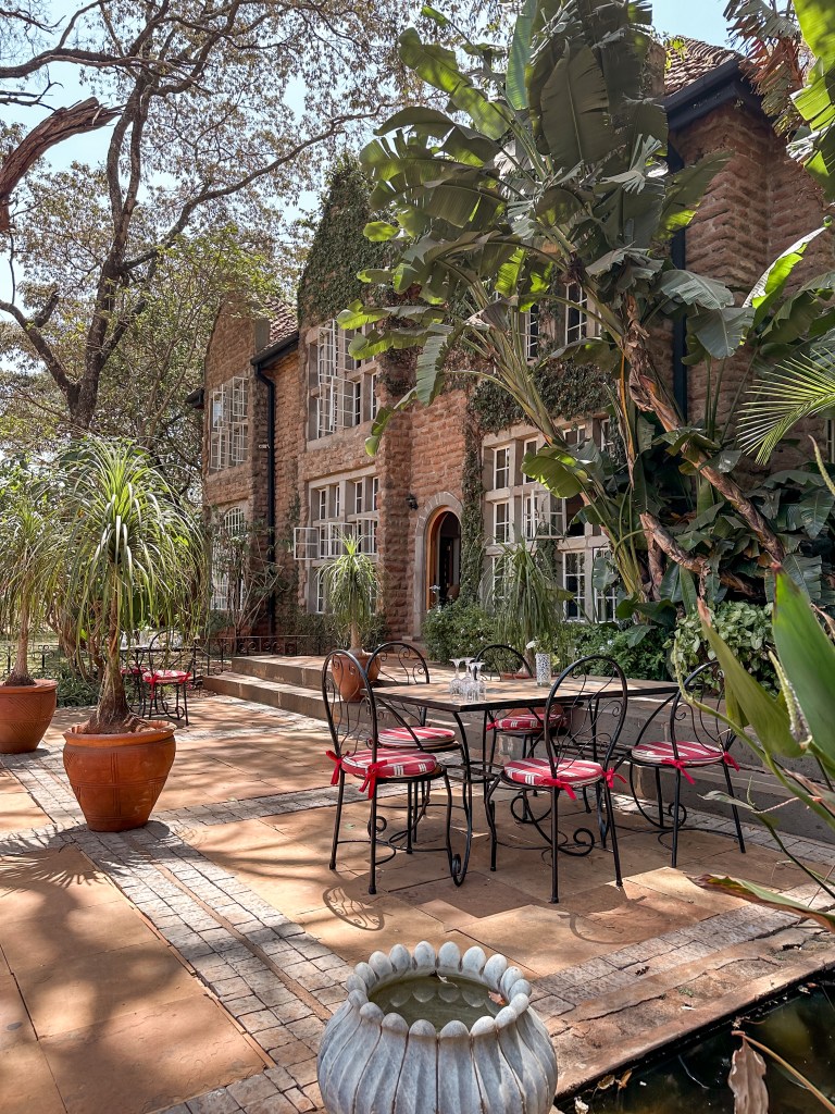 Staying at the Giraffe Manor